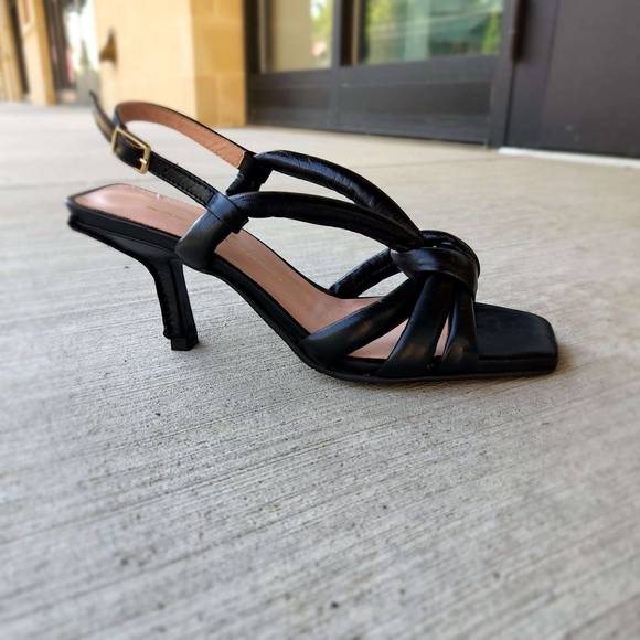 Brenda Zaro | Shoes | New Brenda Zaro 2955a In Tibet Black | Poshmark